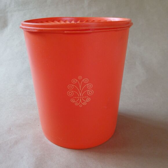 Tupperware | Kitchen | Vintage Tupperware Orange Round Container With ...